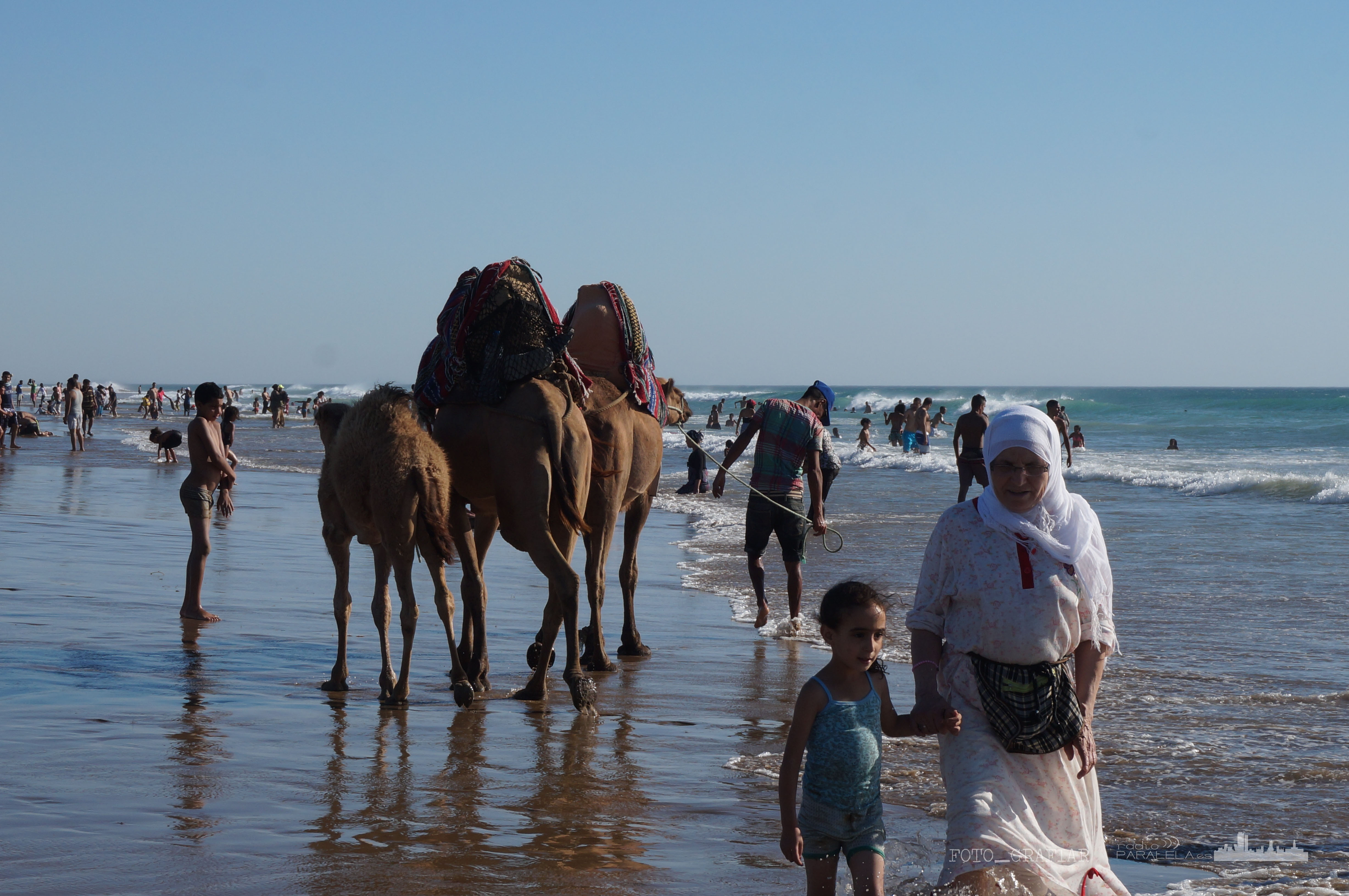 Playa de Tánger – Voz Paralela